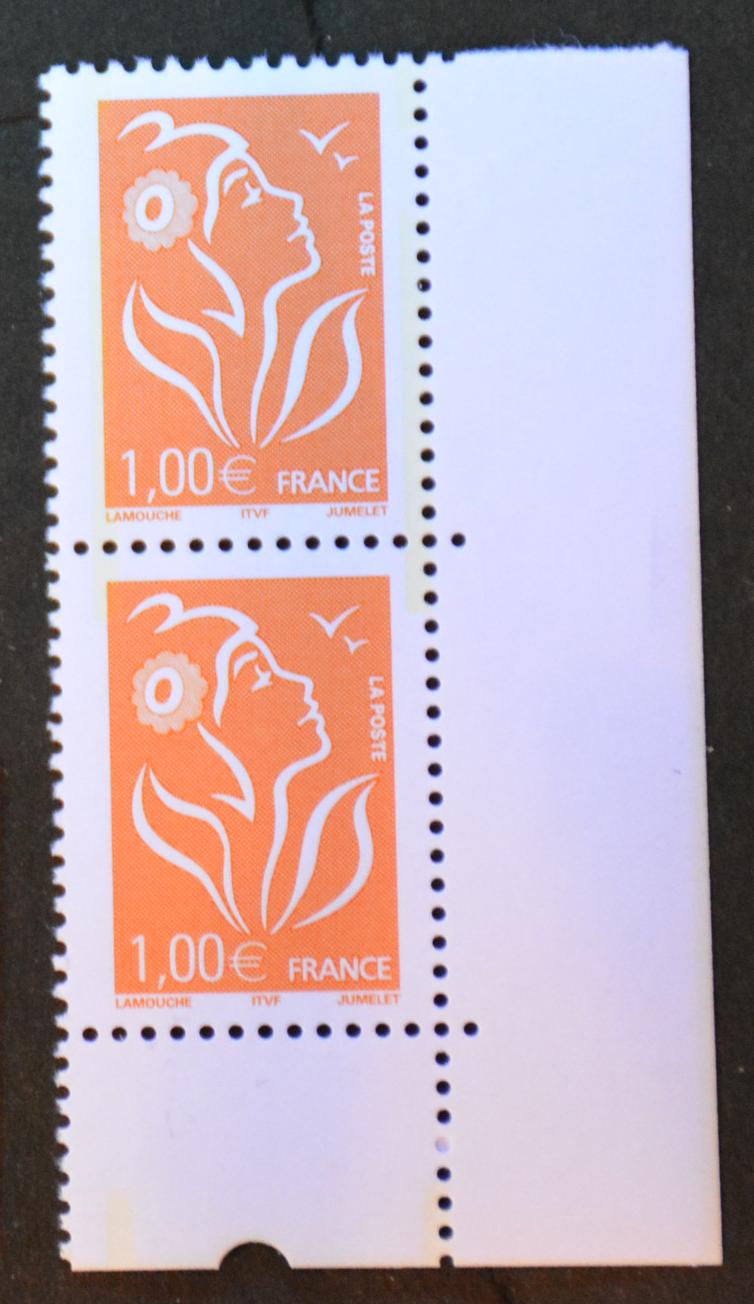 2.1.2. Timbres-postes gommés imprimés en Typographie